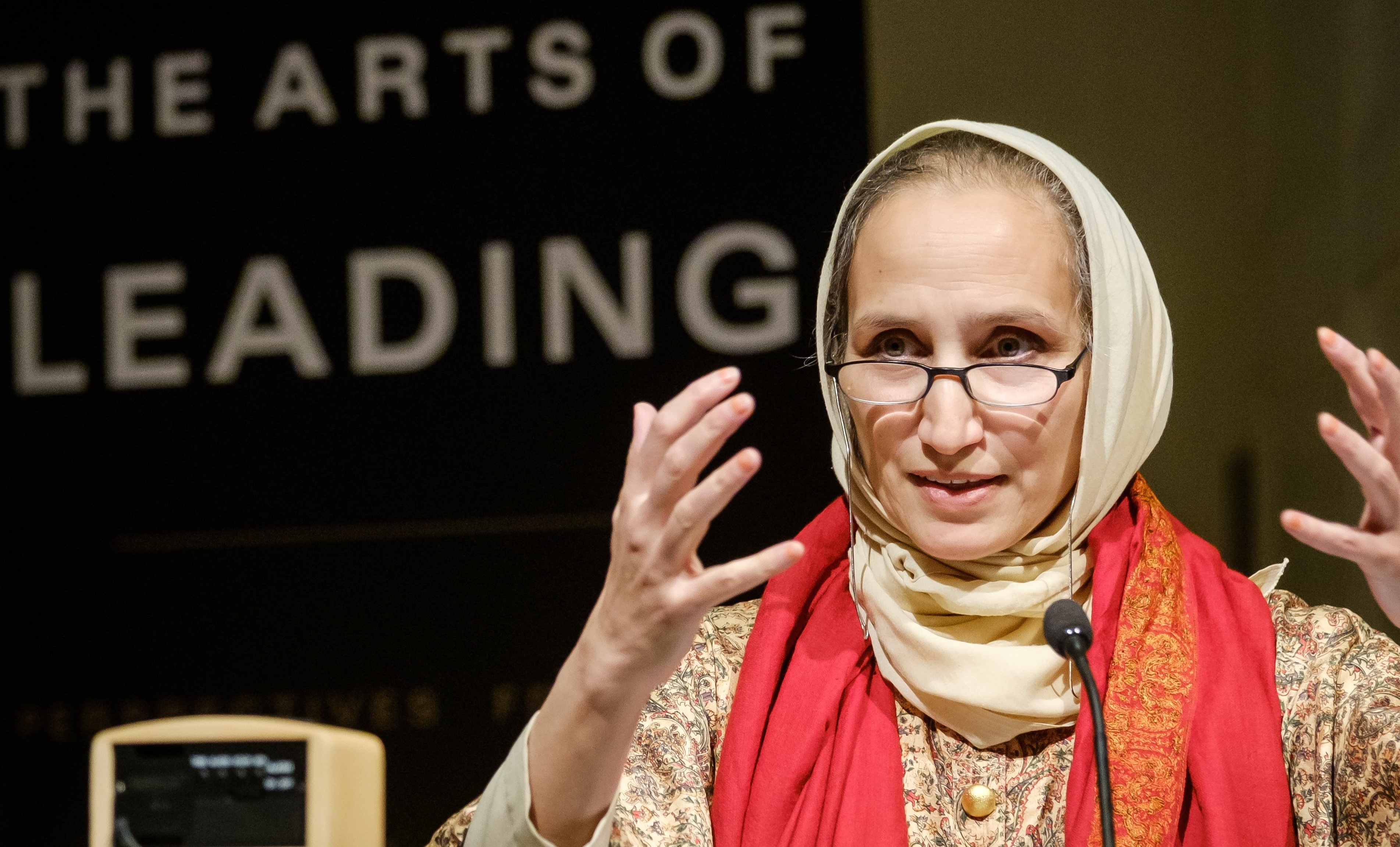 Tahera Qutbuddin | Faculty of Asian and Middle Eastern Studies